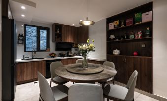 Che Ma Chi Chinese Inn(车马迟·Leisurely Wheels｜设计师精品美宿(丽江古城店)): Latest ...