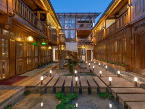 Shanduo Liangyuan Inn - Lijiang