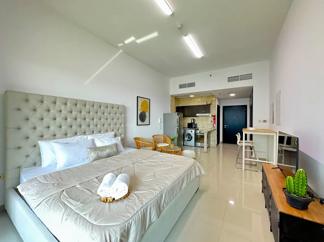 Luxury Studio W/ Boho Design And Balcony For 4 Pax - Dubai Marina