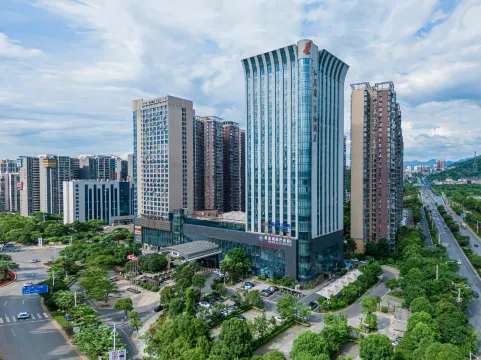 Freeland Jinglun Hotel - 천저우 시
