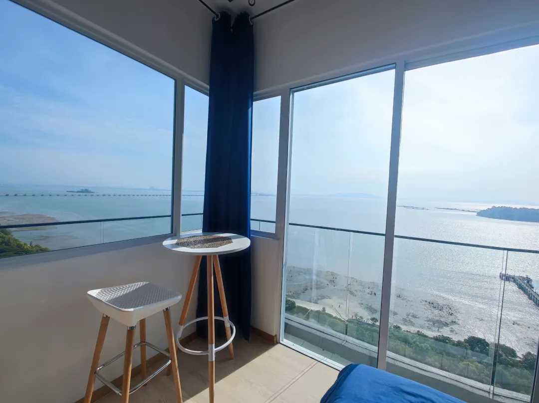 Infinite Seaview With Penang Bridge Suite - Penang