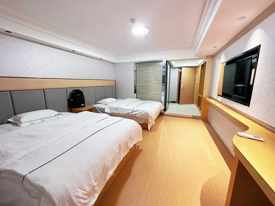 Kuaile Holiday Hotel - Lianyungang
