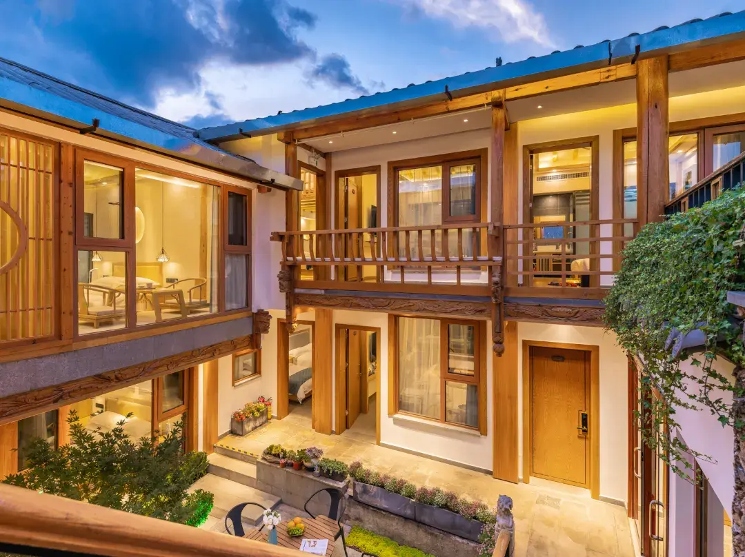 Unthinkhotel Qimu Inn - Lijiang