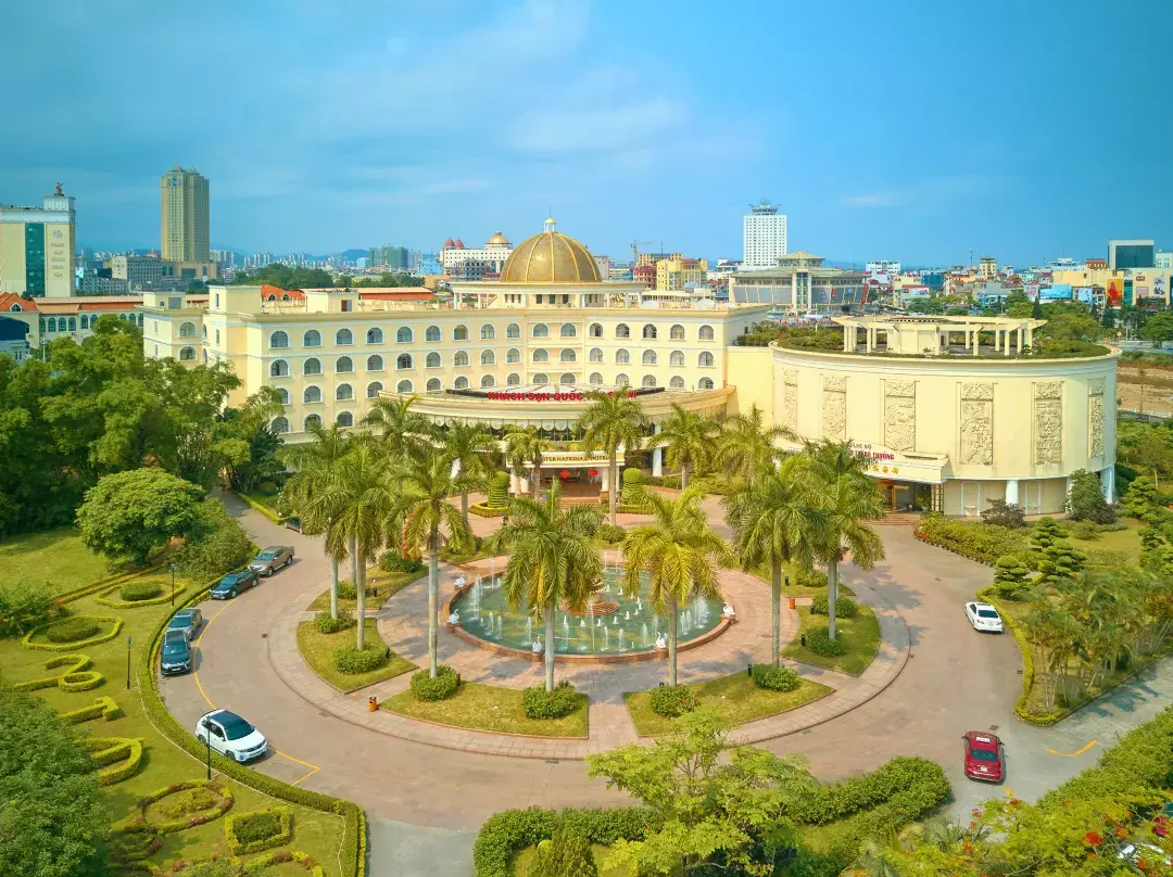 Li Lai International Hotel - Móng Cái