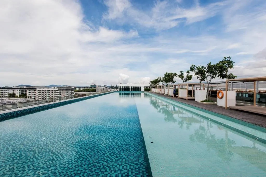 Kwen Homestay - Sutera Avenue Infinity Pool - Kota Kinabalu