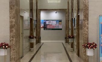 Shanjunwanjian zhineng minsu jiudian (Bengburongsun shidai guangchang ...