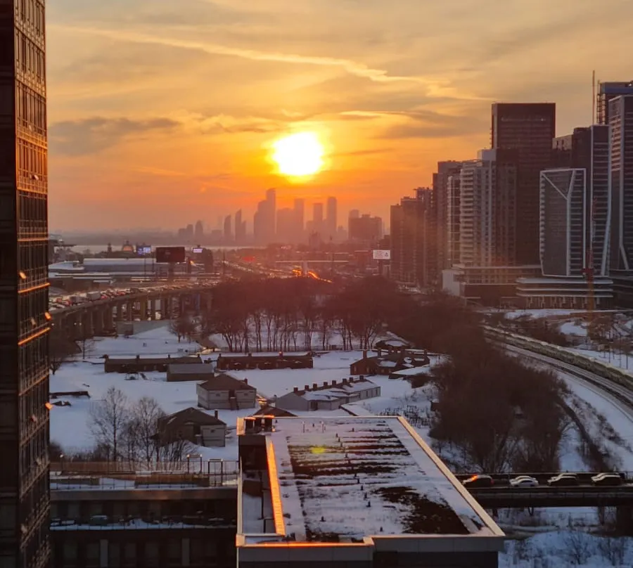Breathtaking Toronto Waterfront 1+1 2br | Cn Tower, Lake & City Sunset Perfection - Toronto