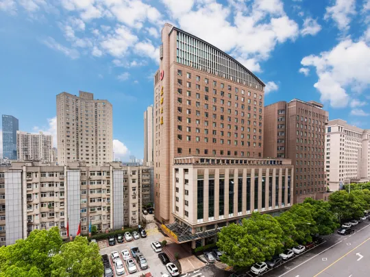 Hubei East Lake Hotel - Wuhan