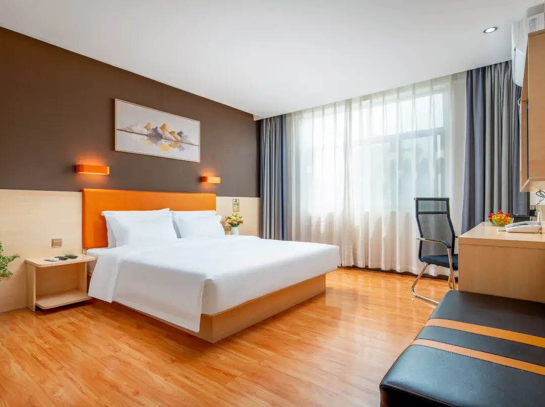 7 Days Premium Hotel - Lincang