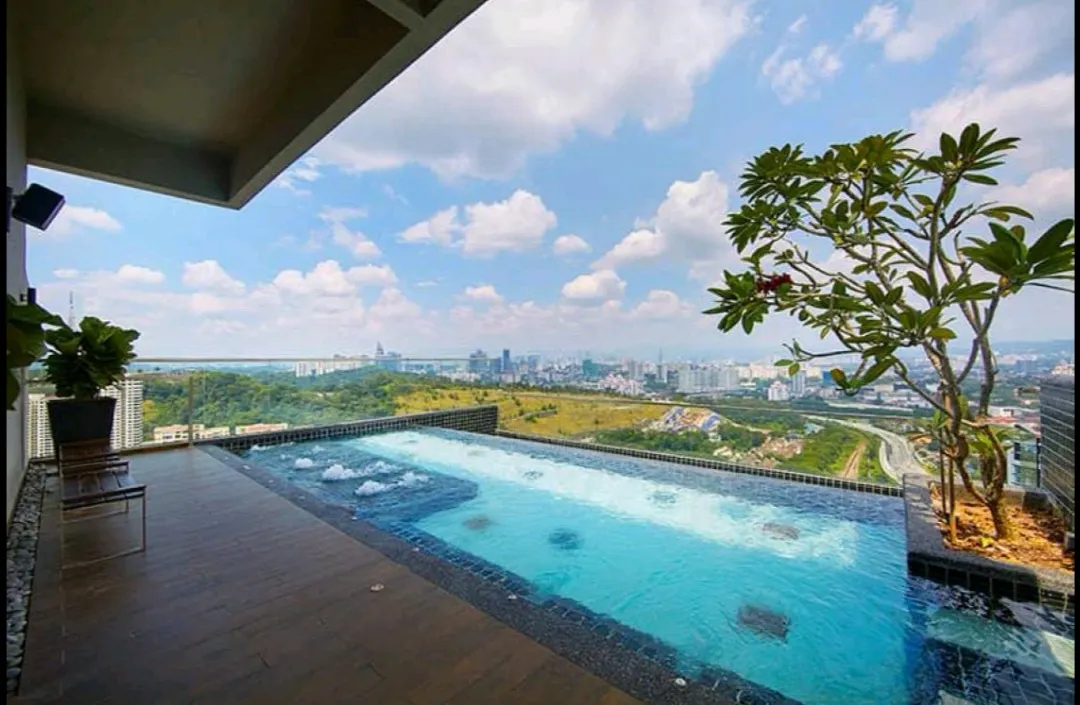 Maxine Suites Empire - Negeri Sembilan