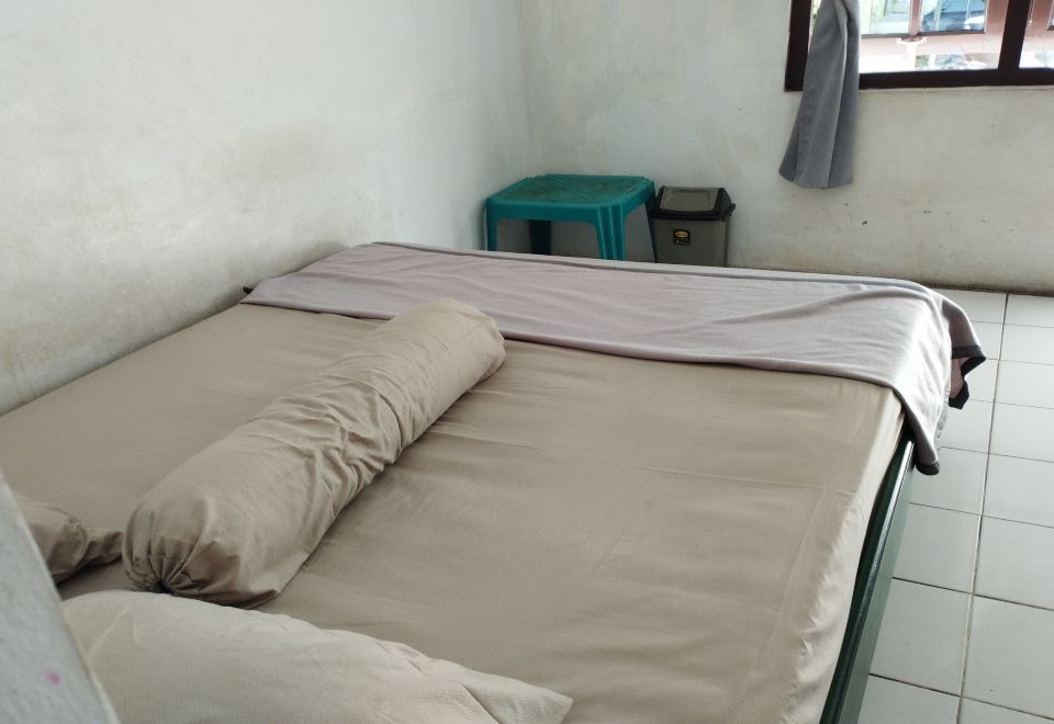 Hotel O Losmen Karunia Katingan Near Kantor Sekretariat Ppk Katingan ...