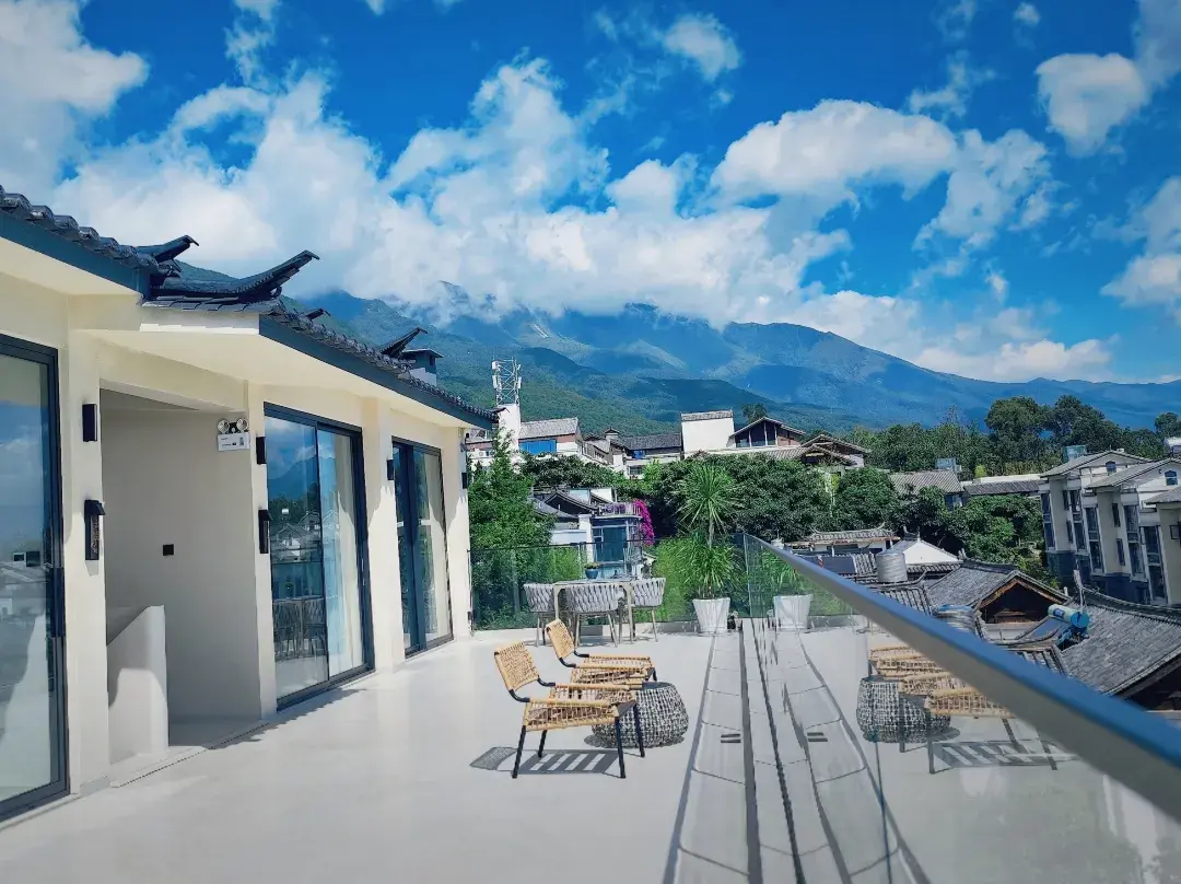 Tingchan Homestay - Dali