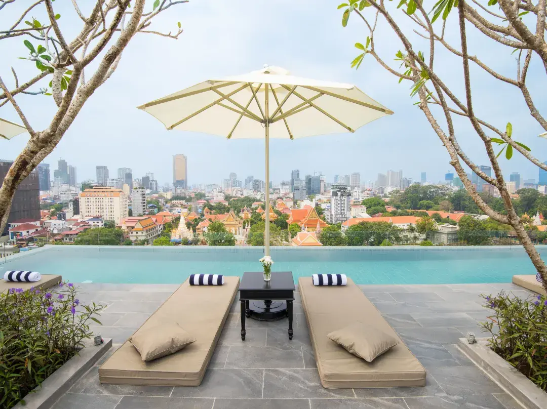 Glow Park Hotel Grand Royal Palace - Phnom Penh