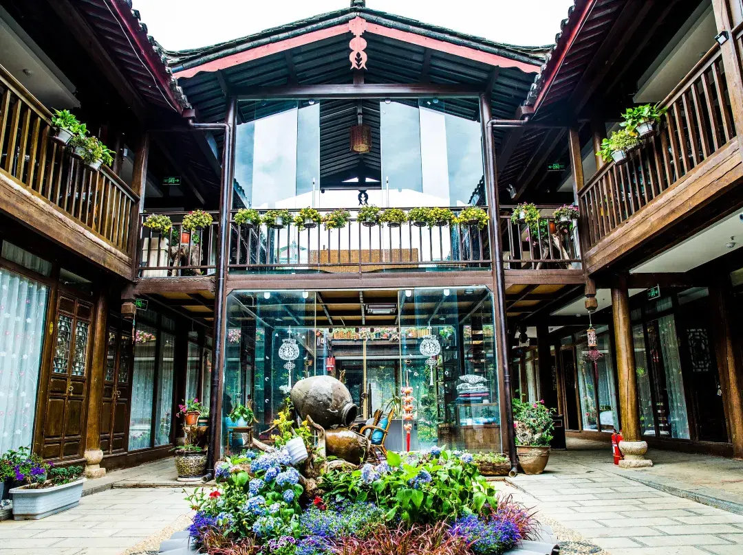 Lijiang Forget Dust Residence Inn - Lijiang