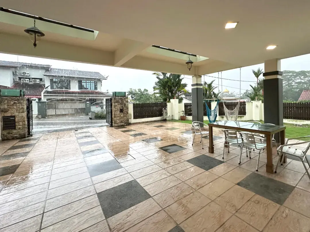 Comfort • Gather | Near Ciq | 5b3b - Johor Bahru
