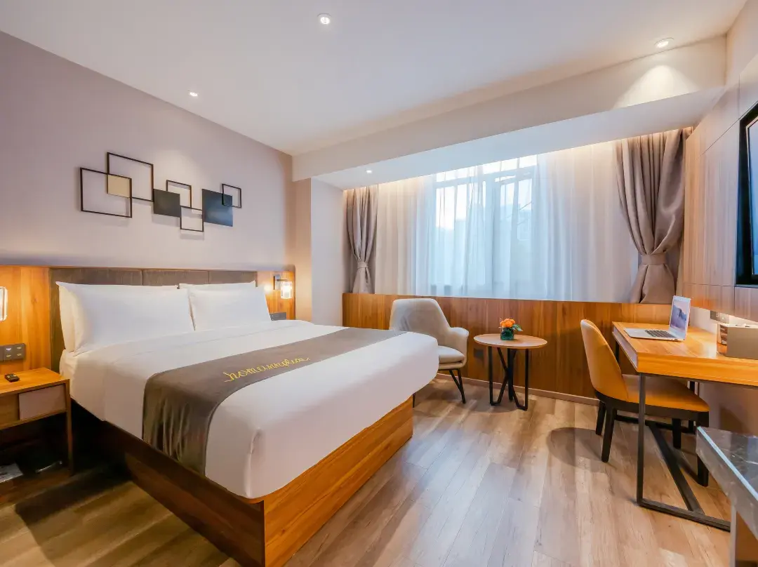 Homeinn Plus Hotel - Shanghai