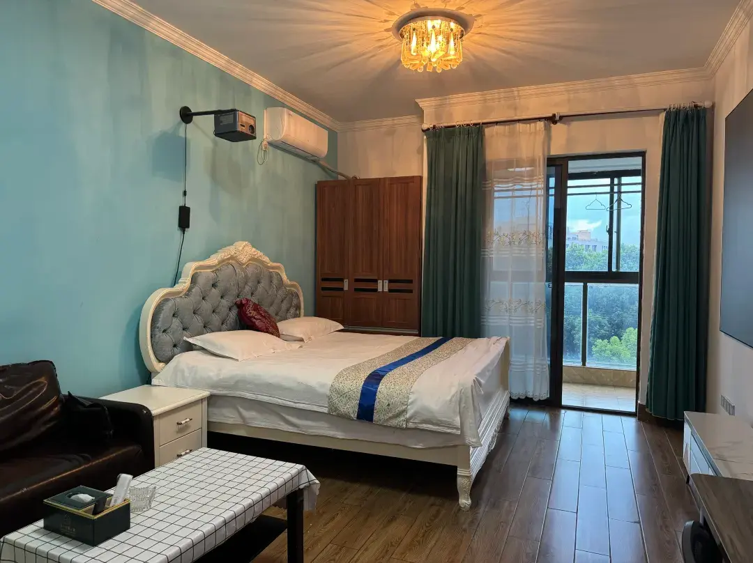 Light Luxury Apartment - Shanghai