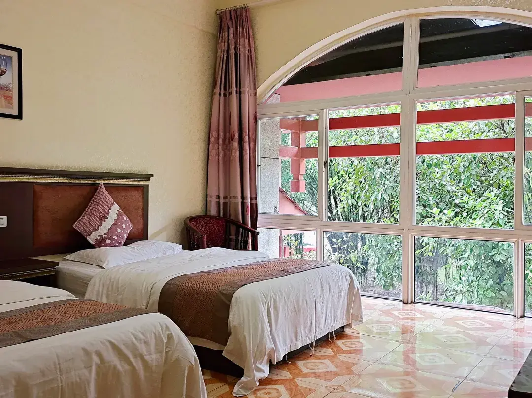 Garden Hotel - Lào Cai