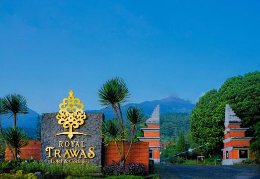 Royal Trawas Hotel & Cottages,Ketapanrame - Updated Prices & Hotel ...