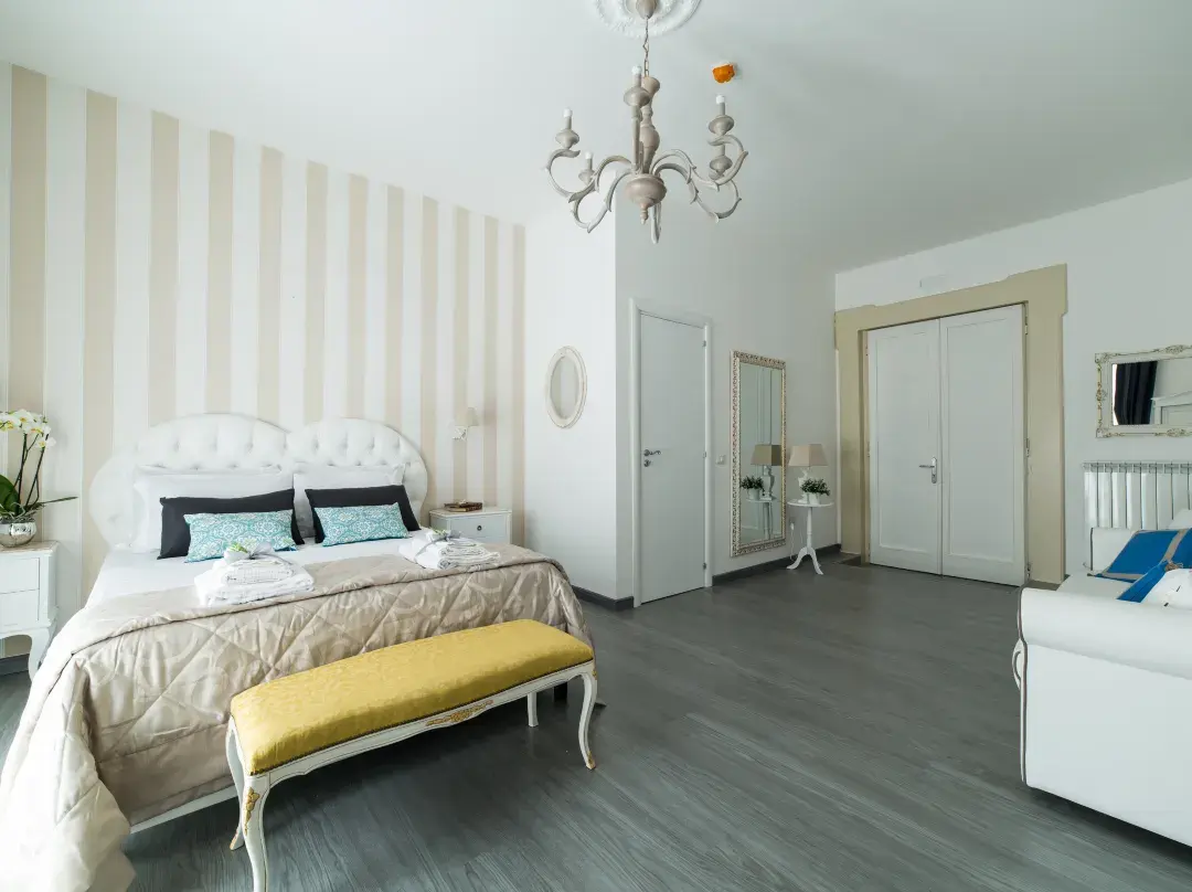 Palazzo Chiatamone - Napoli