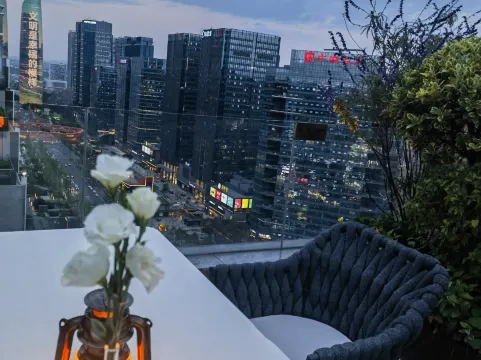 Chengdu Lutai Air Hotel - Chengdú