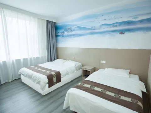 Caizheng Hotel - Heihe