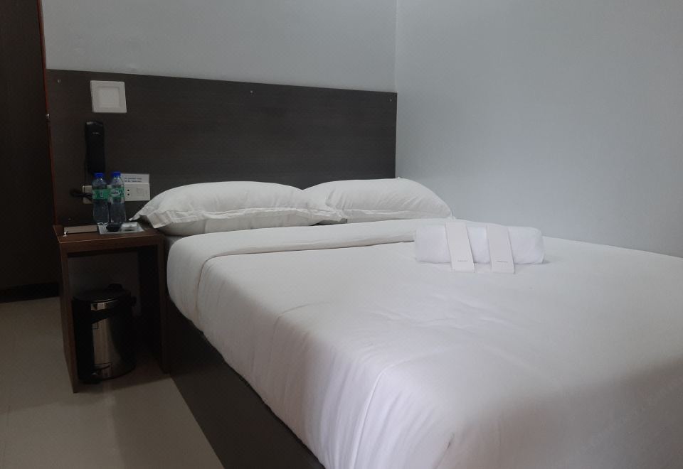 RedDoorz@Lazarian Hotel and Resort Cagayan Valley,Cagayan - Updated ...