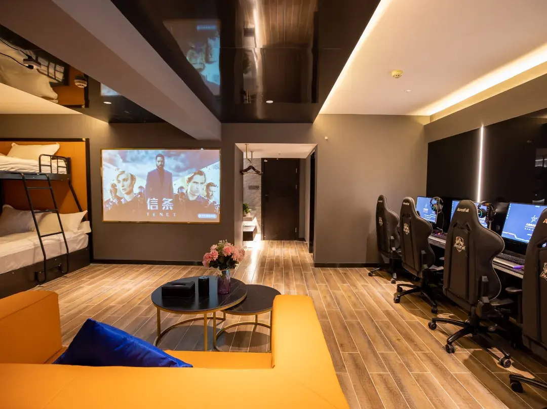 Luoyang Daka E-sports Hotel - Luoyang