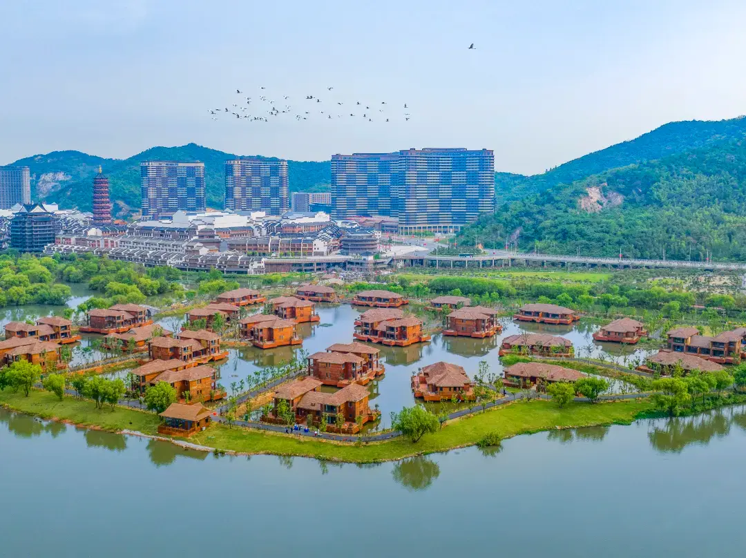 Taihu Longemont  Baihua Island Boutique Resort Hotel - Huzhou