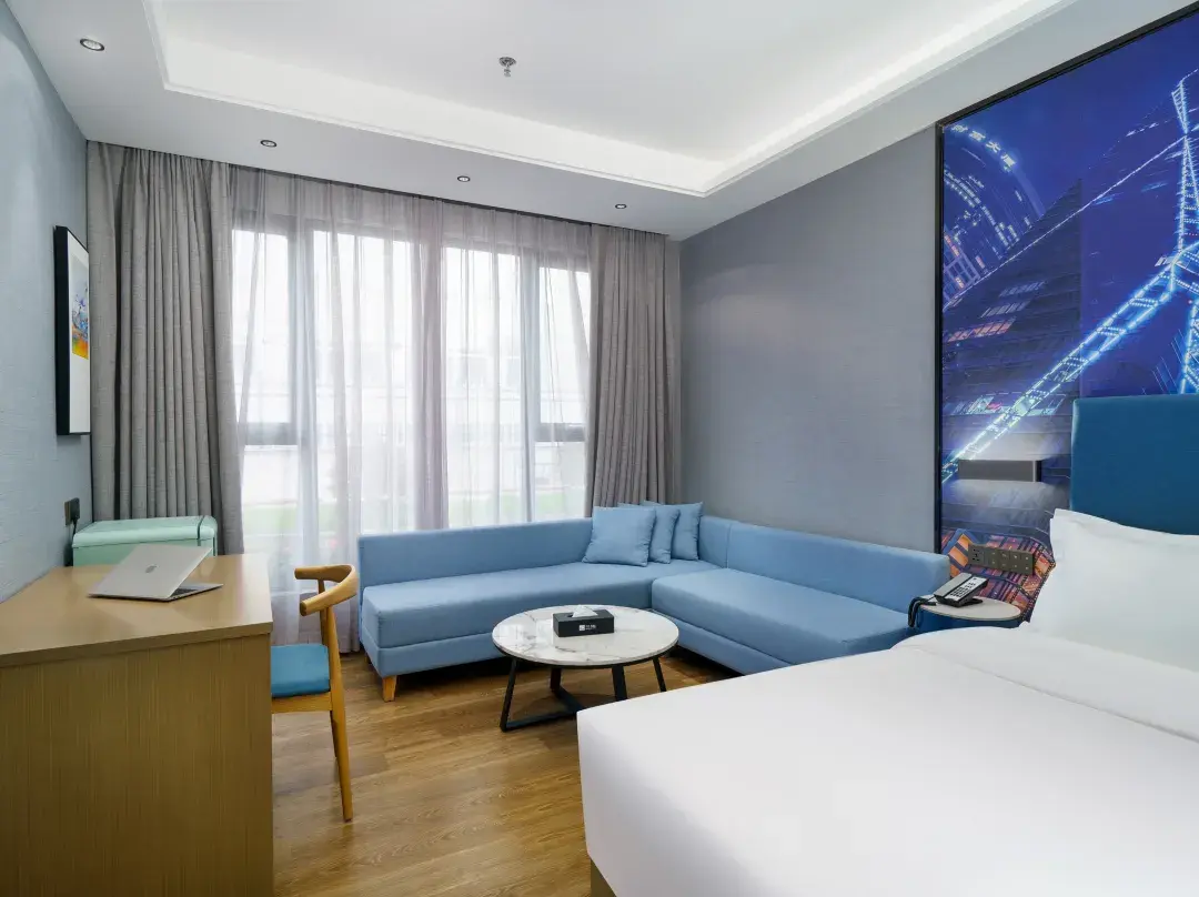 Green Carrier Hotel - Hong Kong
