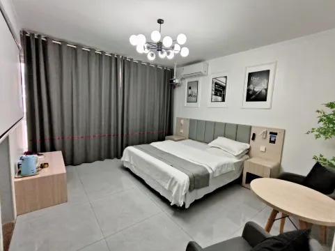 Guomao Holiday Apartment Hotel - Zhengzhou