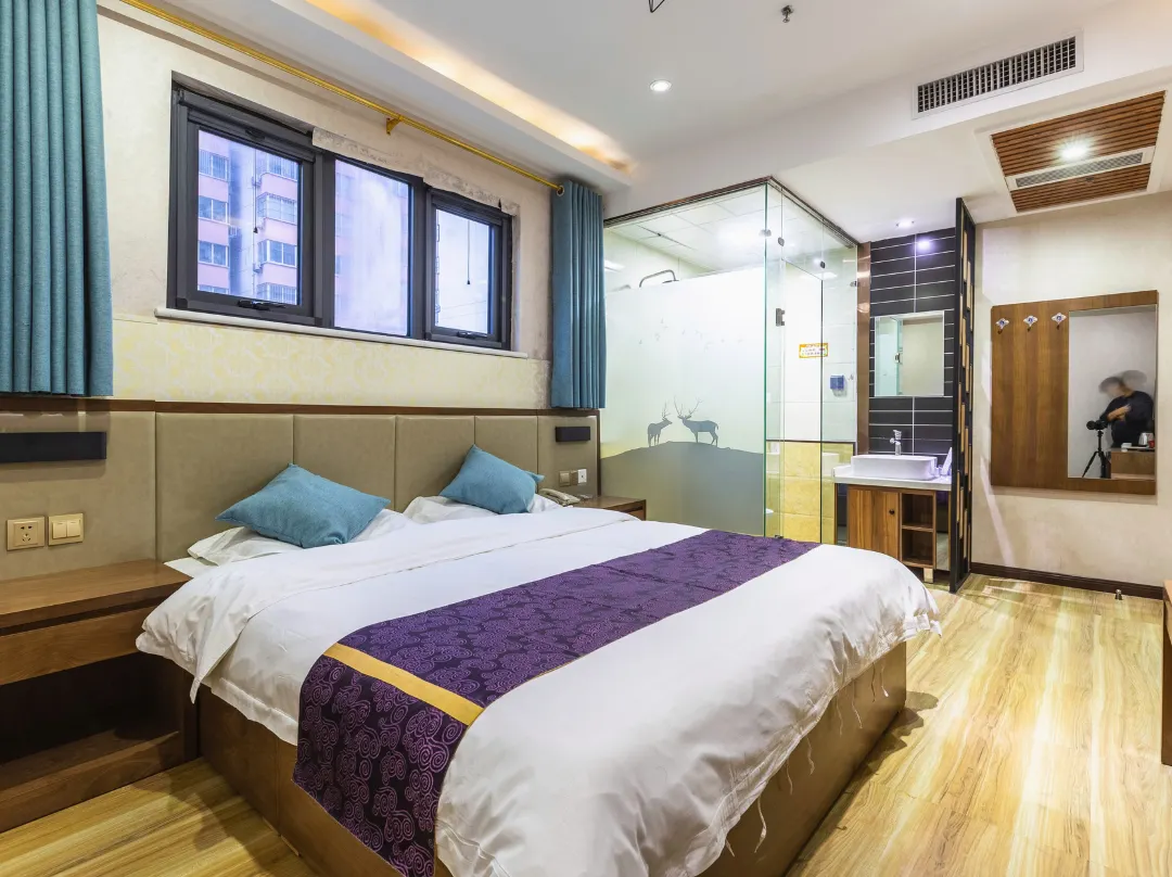 Jinghuang Fashion Hotel - Pingdingshan