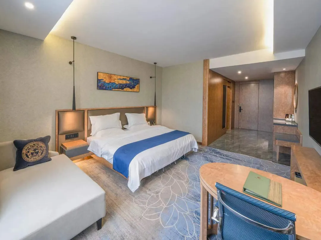 Linkong Holiday Hotel - Chifeng