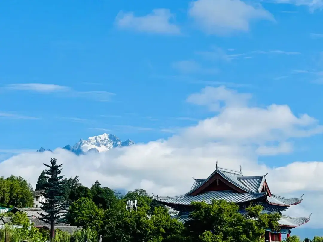 Yiyuan Snow Mountain View Courtyard Inn - Lijiang