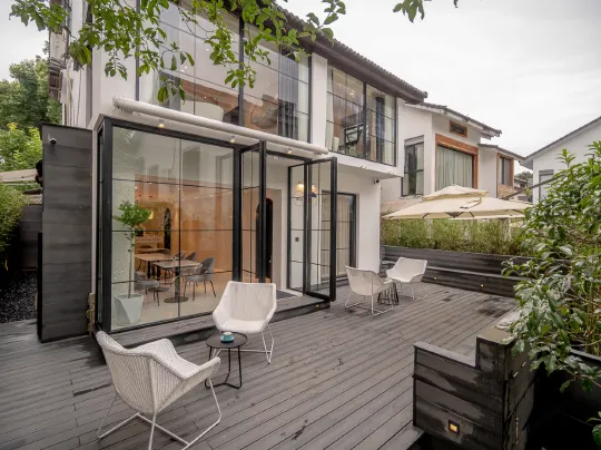 Just Vee & You Guesthouse - Hangzhou