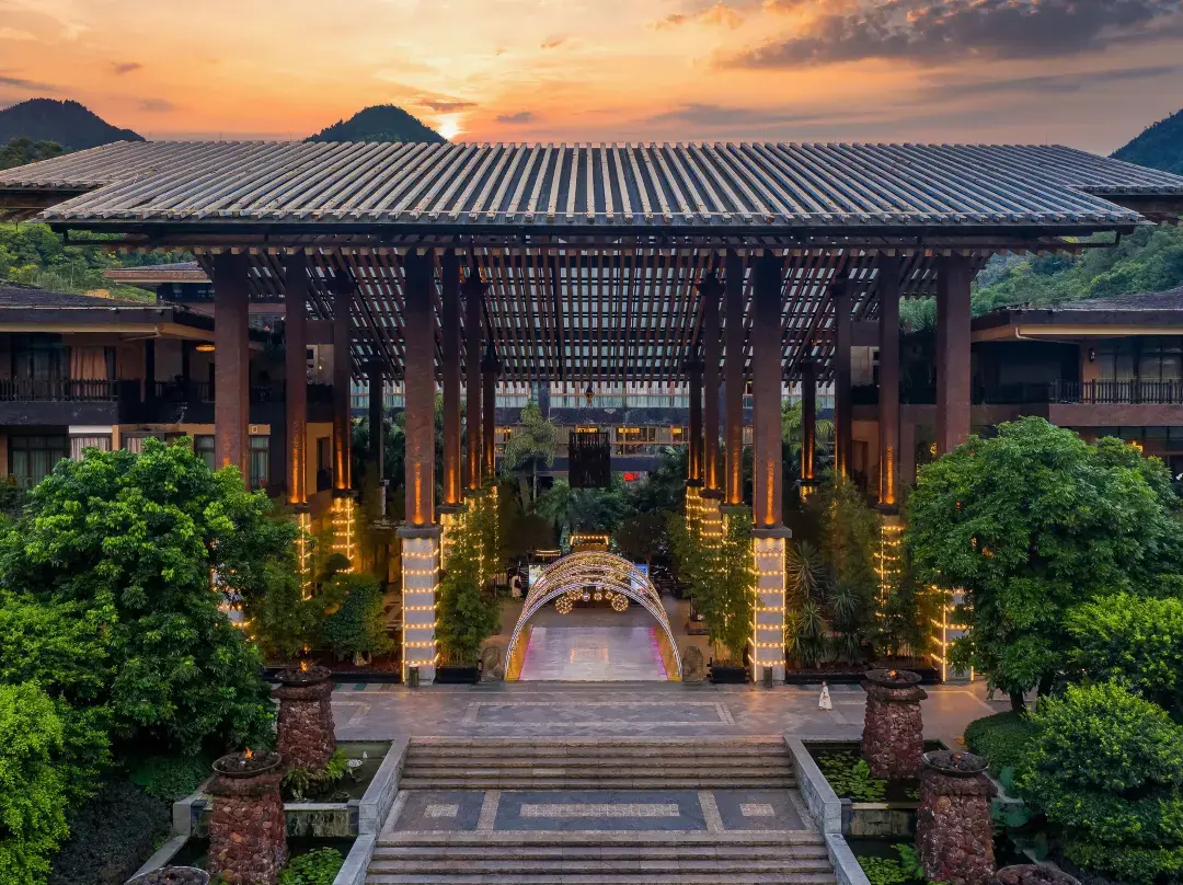 Tianci Huatang Forest Hot Spring Resort Hotel - Chongqing