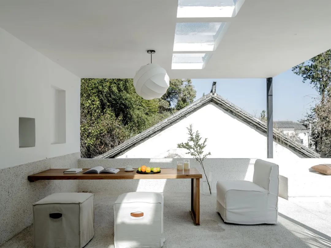 Dali Ancient City Xizhou Courtyard - Dali