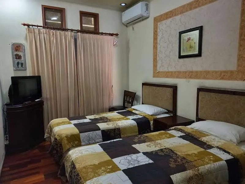 Kateza Homestay By Yurooms.id - Malang