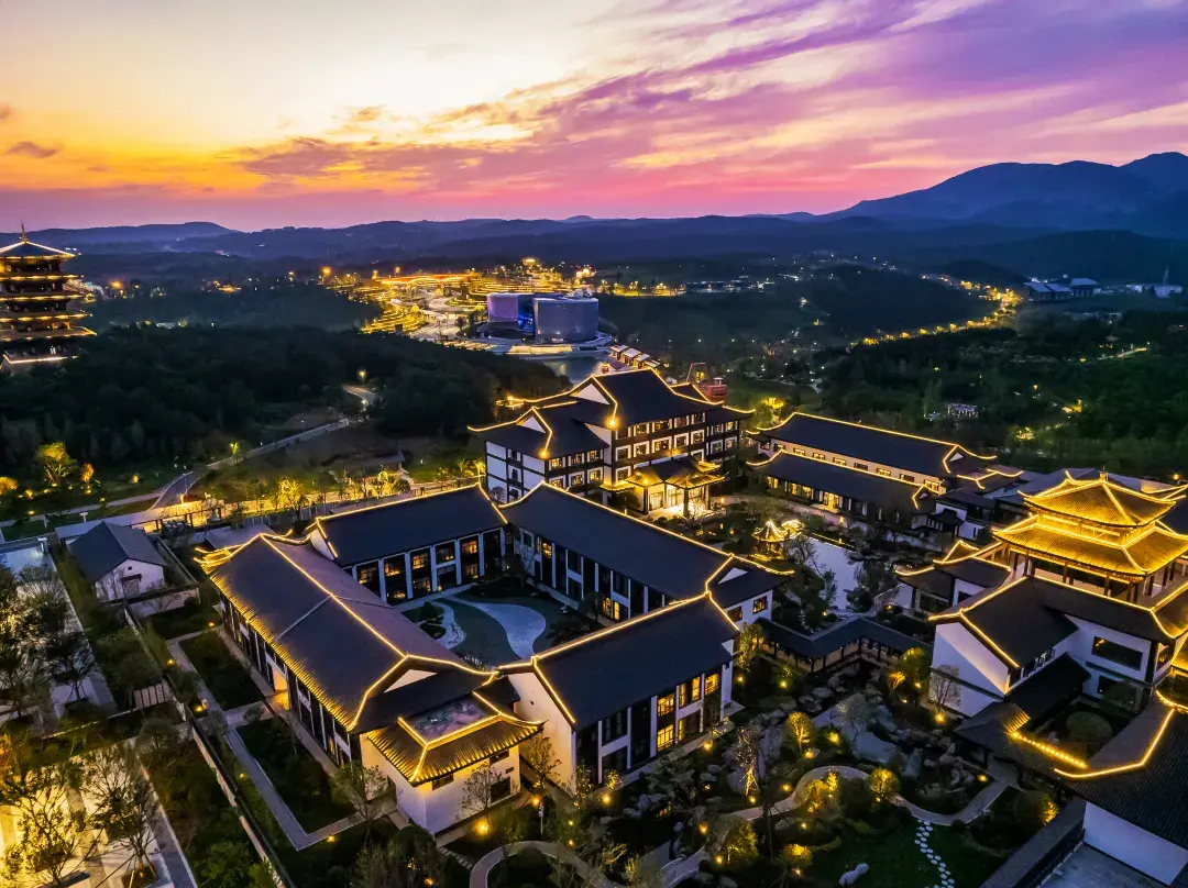 Jingmen Jiupai Tongyuan Hotel - Jingmen