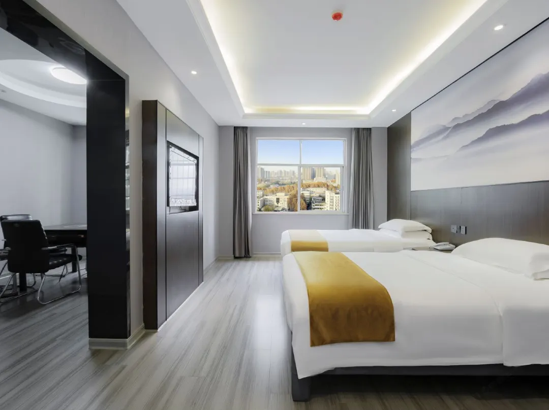 Huaihua Golden Hotel - Huaihua