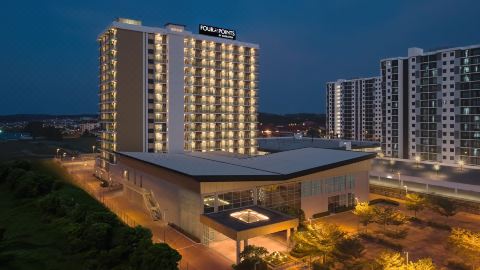 Four Points by Sheraton Desaru, Tanjong Surat - รีวิว ราคา จองที่พัก ...