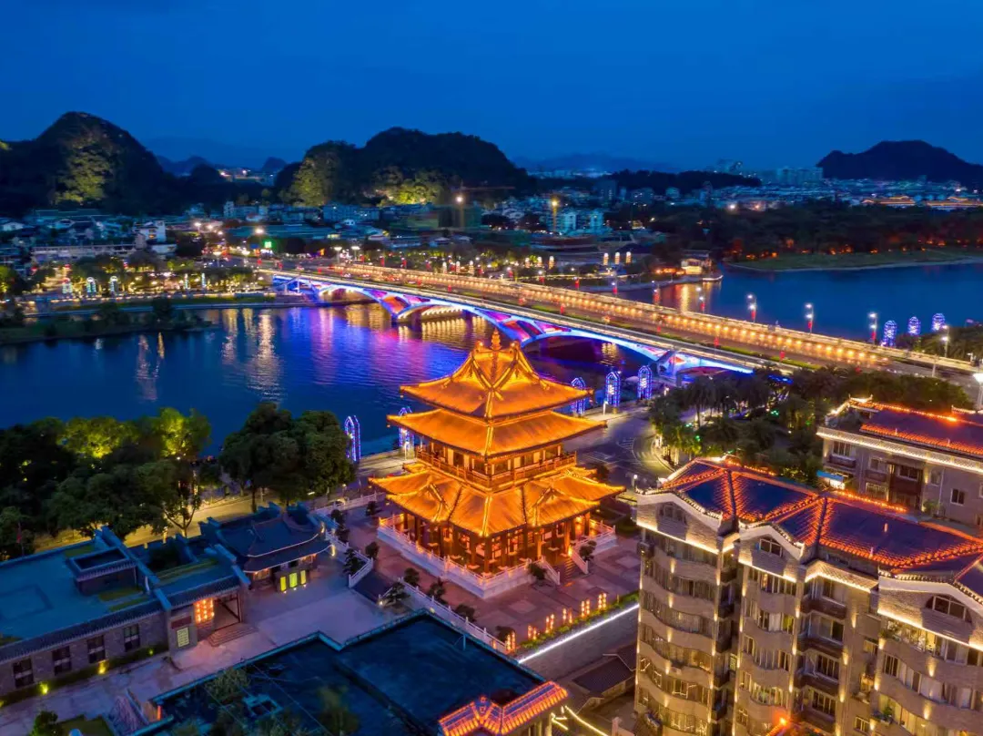 Imperial Dragon Bay Rojoy Hotel - Guilin