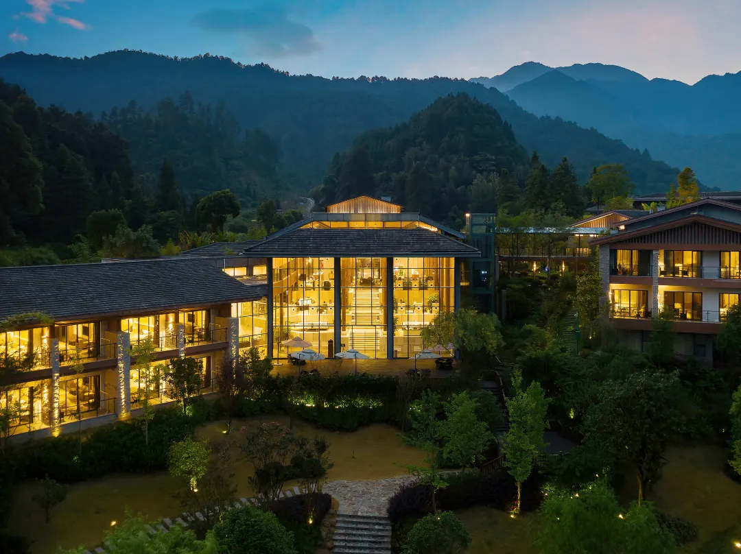 Mount Fanjing Borui Resort - Tongren