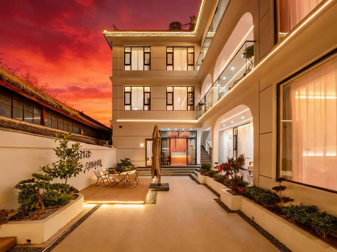 Qizhu·cang'er Guanshan Residence | Designer Audio-visual Homestay - Dali
