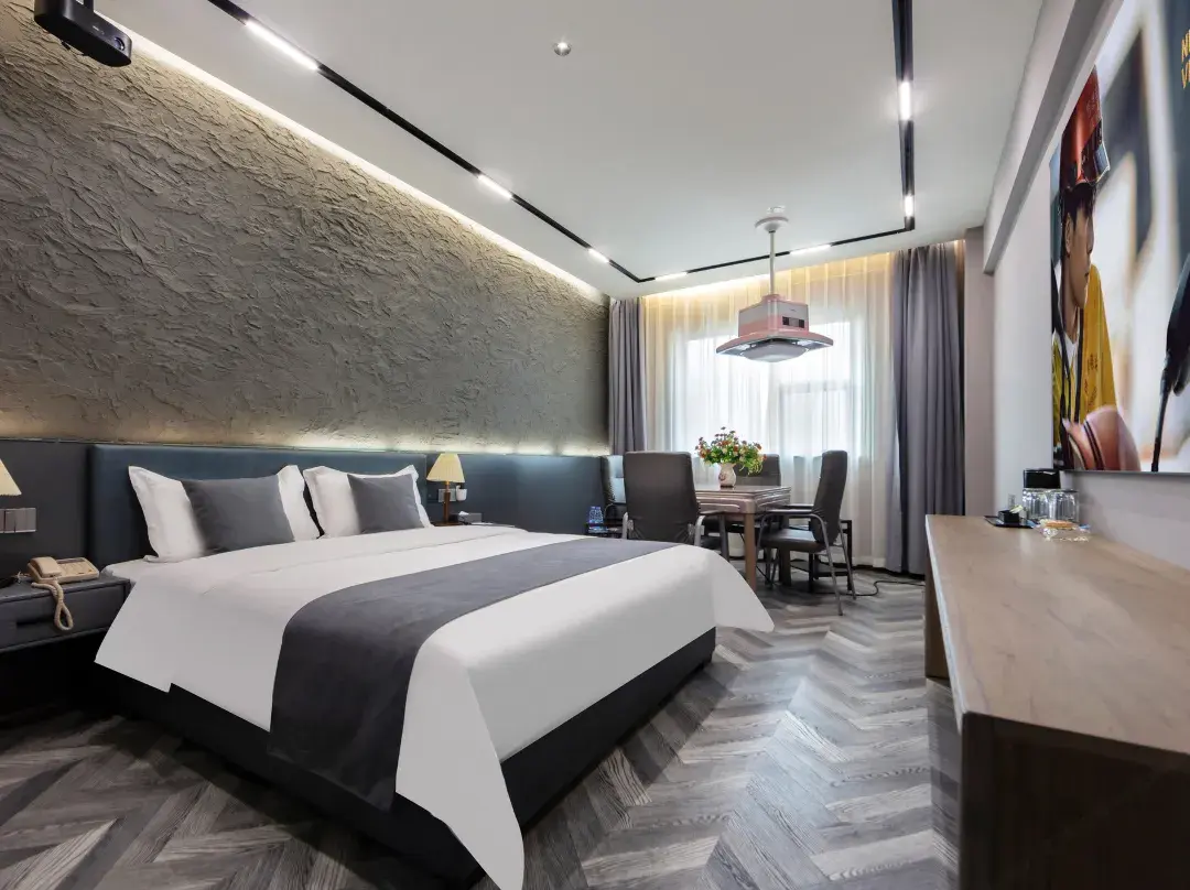 Wuishan E-sports Hotel - Yueyang