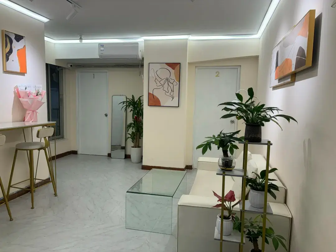 Wanning Girls Hostel - Hong Kong