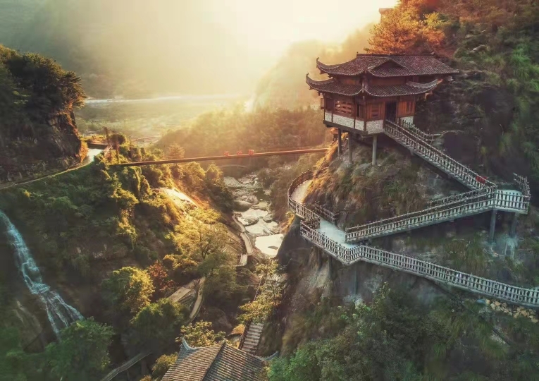 รีวิวwang-xian-gu-xuan-ya-min-su - โปรโมชั่นโรงแรม 5 ดาวในซ่างเหรา ...