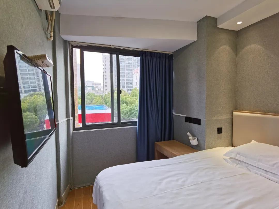 Lihao Hotel & Youth Hostel - Shanghai