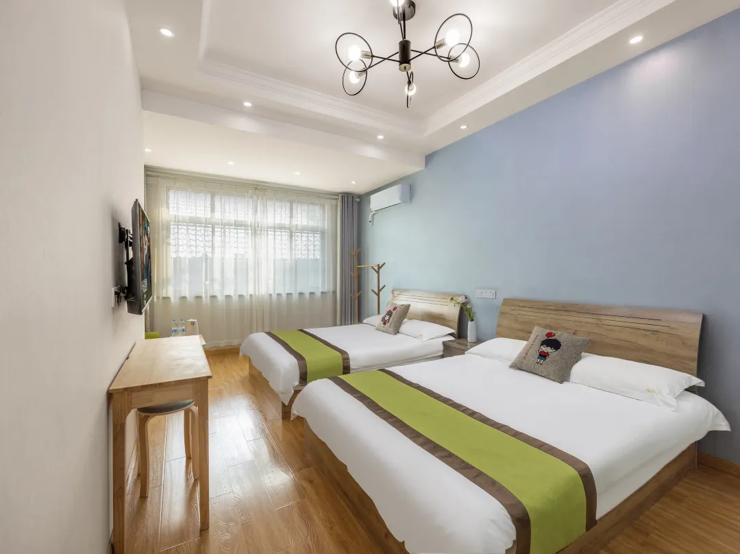 Shanghai Xiangjian Huashe Homestay - 상하이