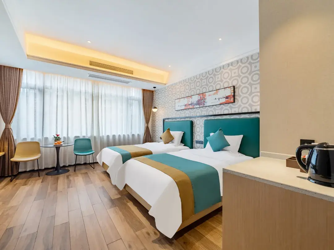 Longquan Hotel - Haikou